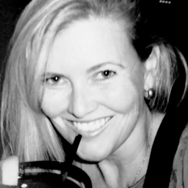 Andrea loves to spread love, kindness and positivity throughout the ...